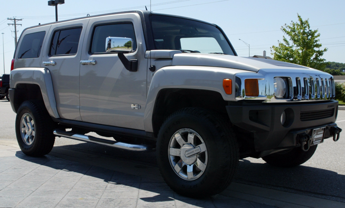 2006 Boulder Gray Hummer H3 @ Lynch Hummer