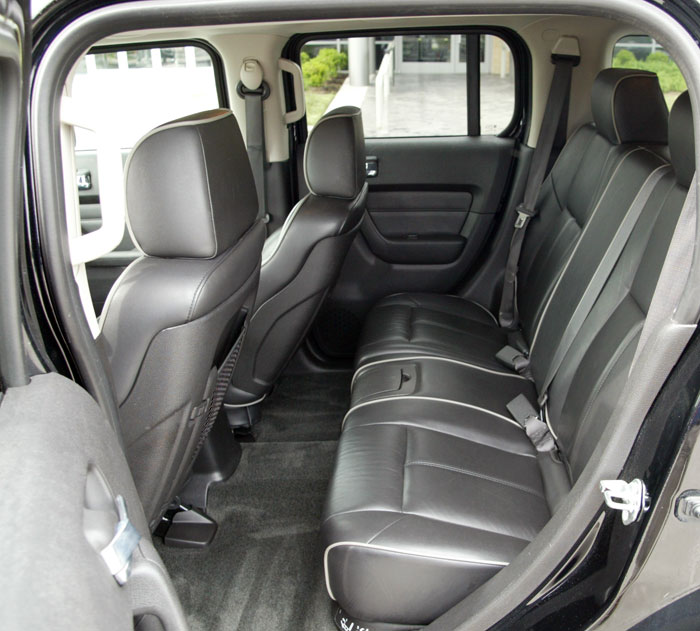 2008 Hummer H3 @ Lynch Hummer